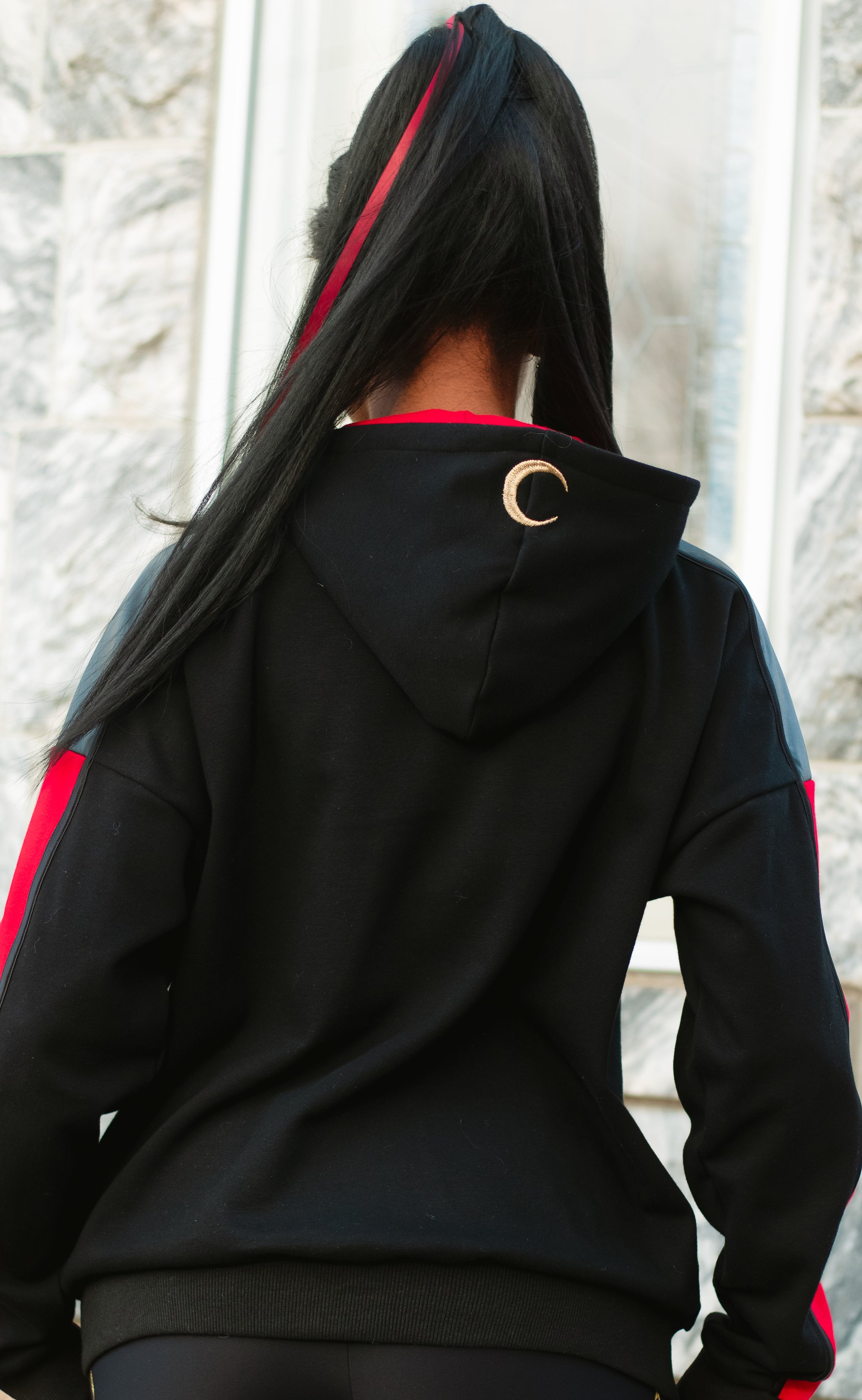 Umbra Hoodie – Fira XWear